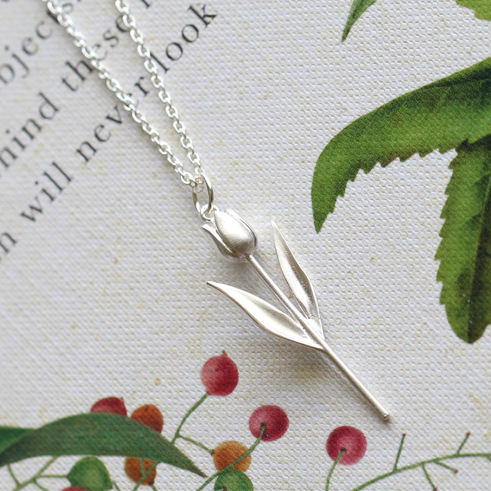 Tulip Necklace